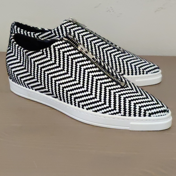 Stella McCartney | Shoes | Stella Mccartney Pointed Toe Sneakers | Poshmark